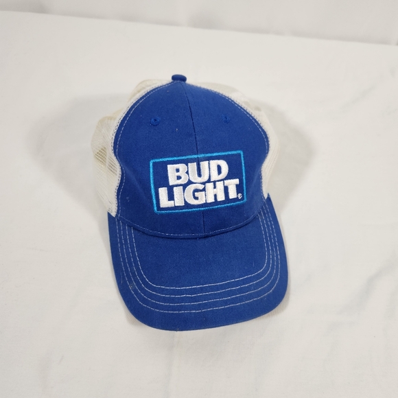 bud light | Accessories | Vintage Bud Light Trucker Blue And White Cap ...